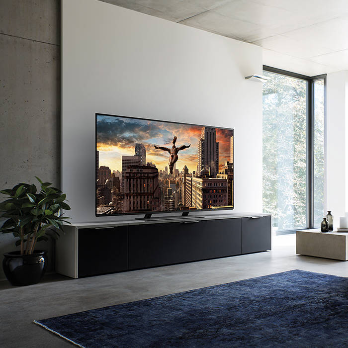 Panasonic TX55EZ952B 55 inch OLED 4K Pro HDR Led TV - Gerald Giles